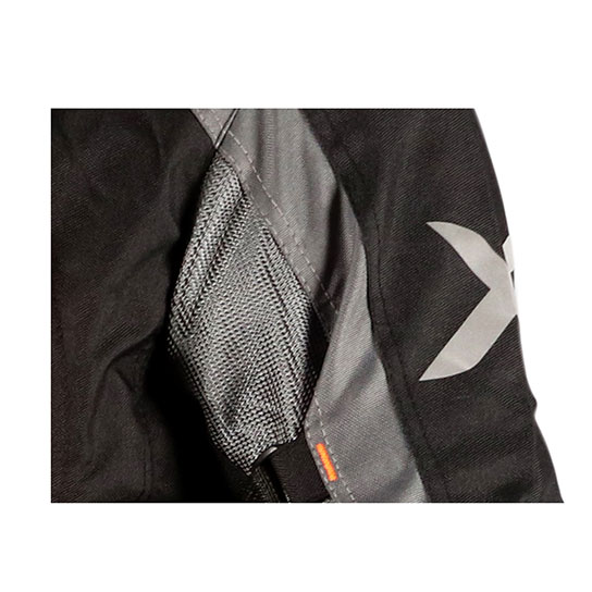 Buy Axor Flow Riding Jacket Online | Rs.4958.00 | EMI Available