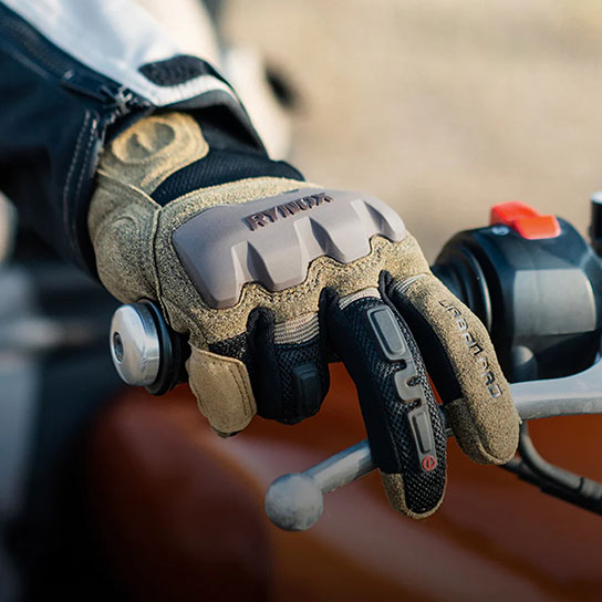 Buy Rynox Urban Pro 2 Gloves Online | Rs.2950.00